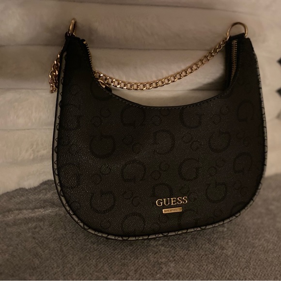Guess by Marciano | Bags | Guess Small Purse | Poshmark